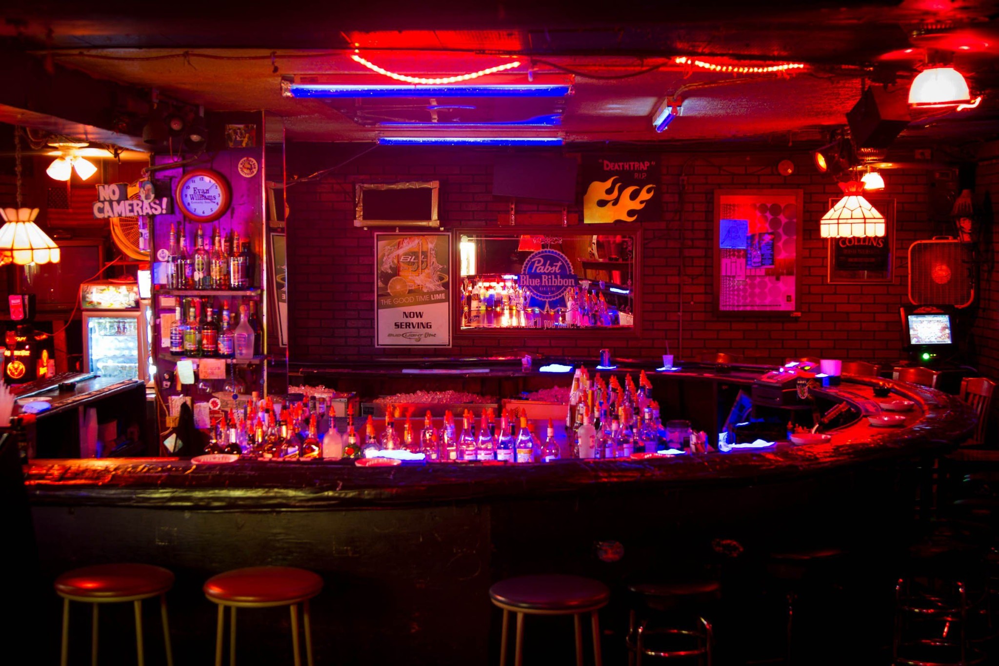 Si quieres encontrarte con alguna personalidad famosa, éstos son los lugares que debes visitar ...